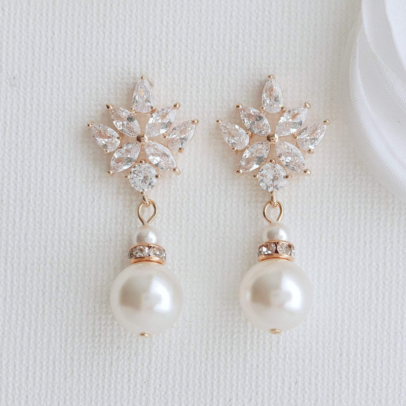 Bridal Drop Earrings in Gold with Round Pearls For Brides, Bridesmaids ...